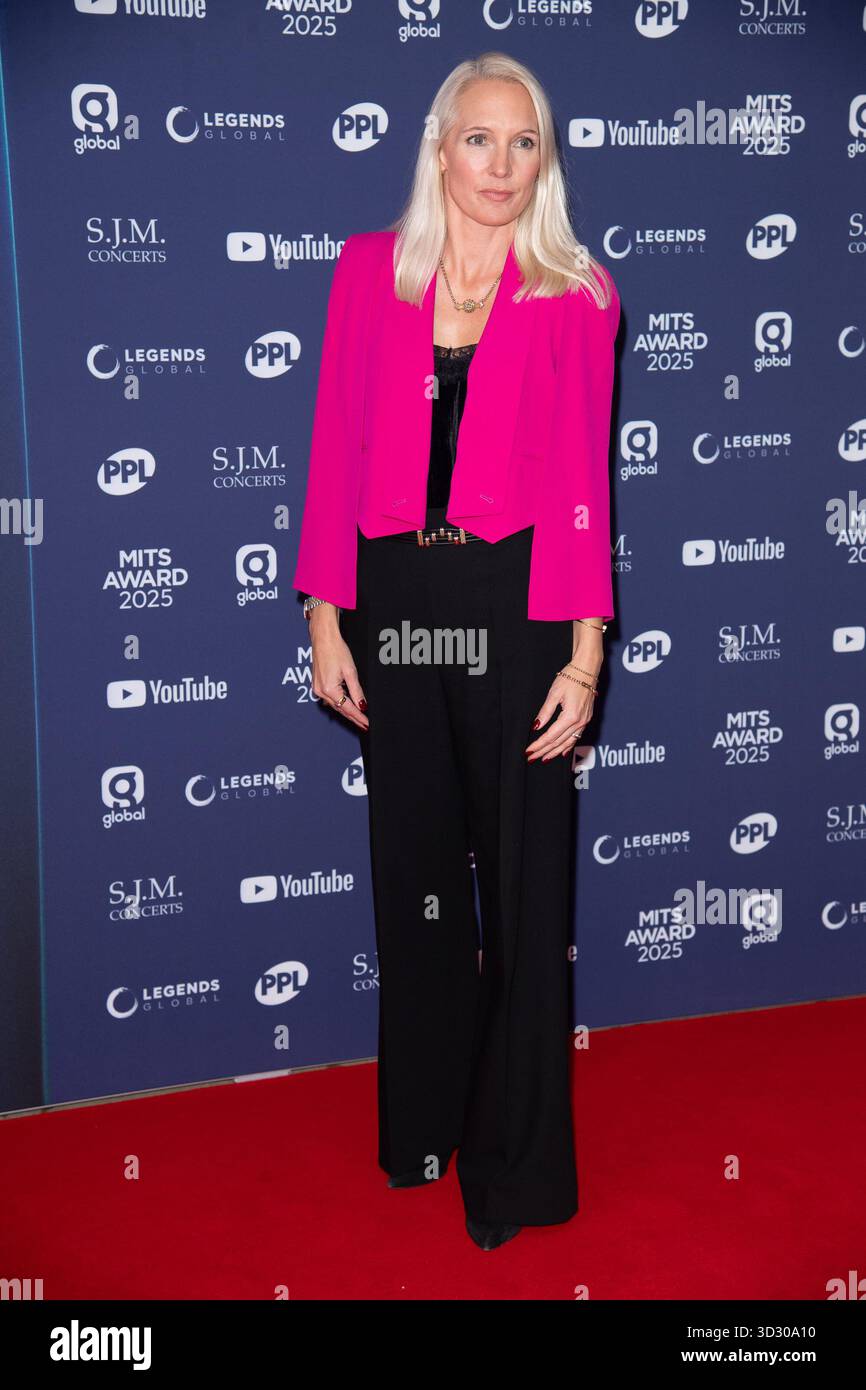 Anna jones ceo telegraph media group hi-res stock photography and ...