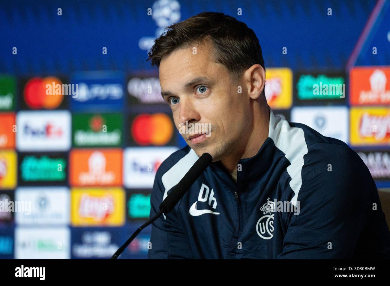 coach David Hubert of Union Saint-Gilloise during the pre-match press ...