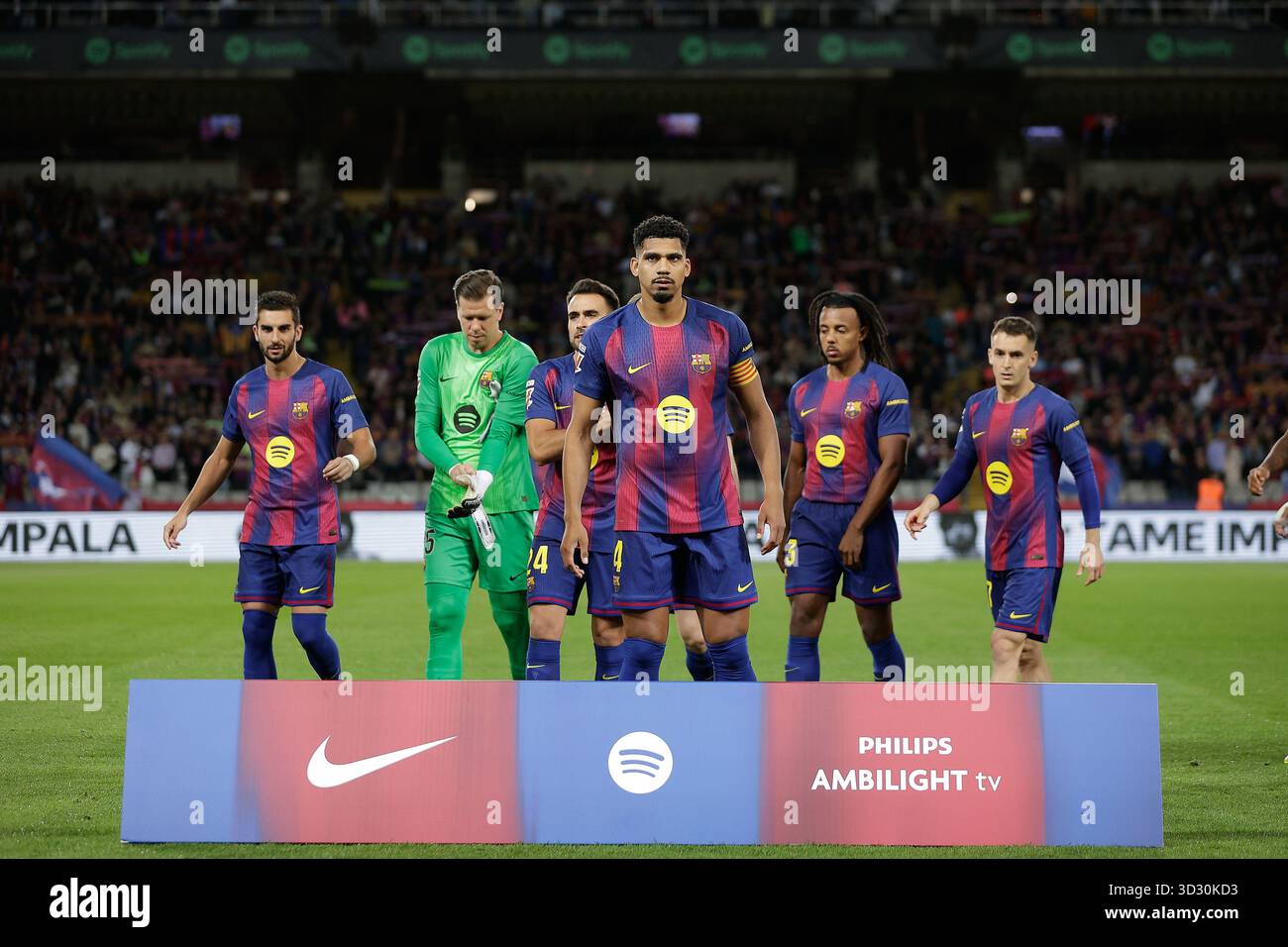 November 2, 2025, Barcelona, Barcelona, Spain: FC Barcelona line up ...