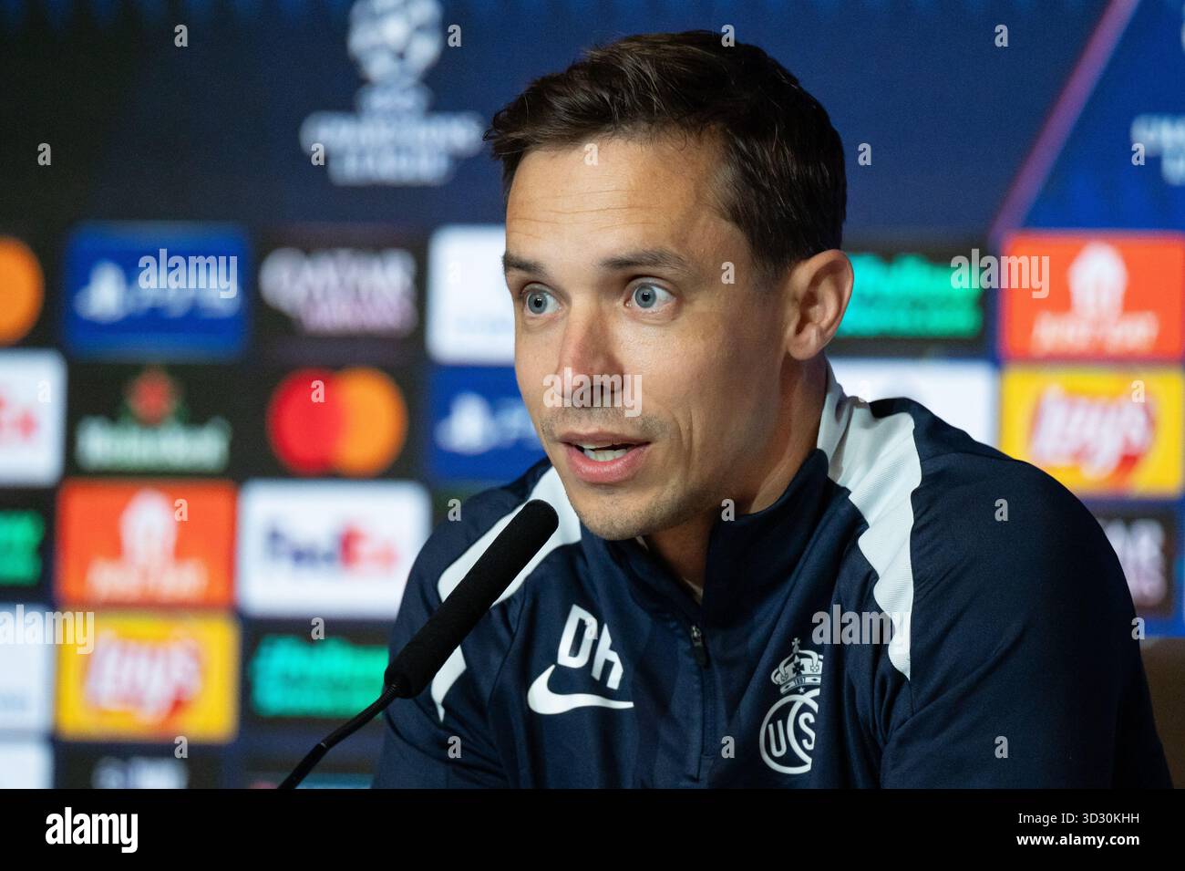 coach David Hubert of Union Saint-Gilloise during the pre-match press ...