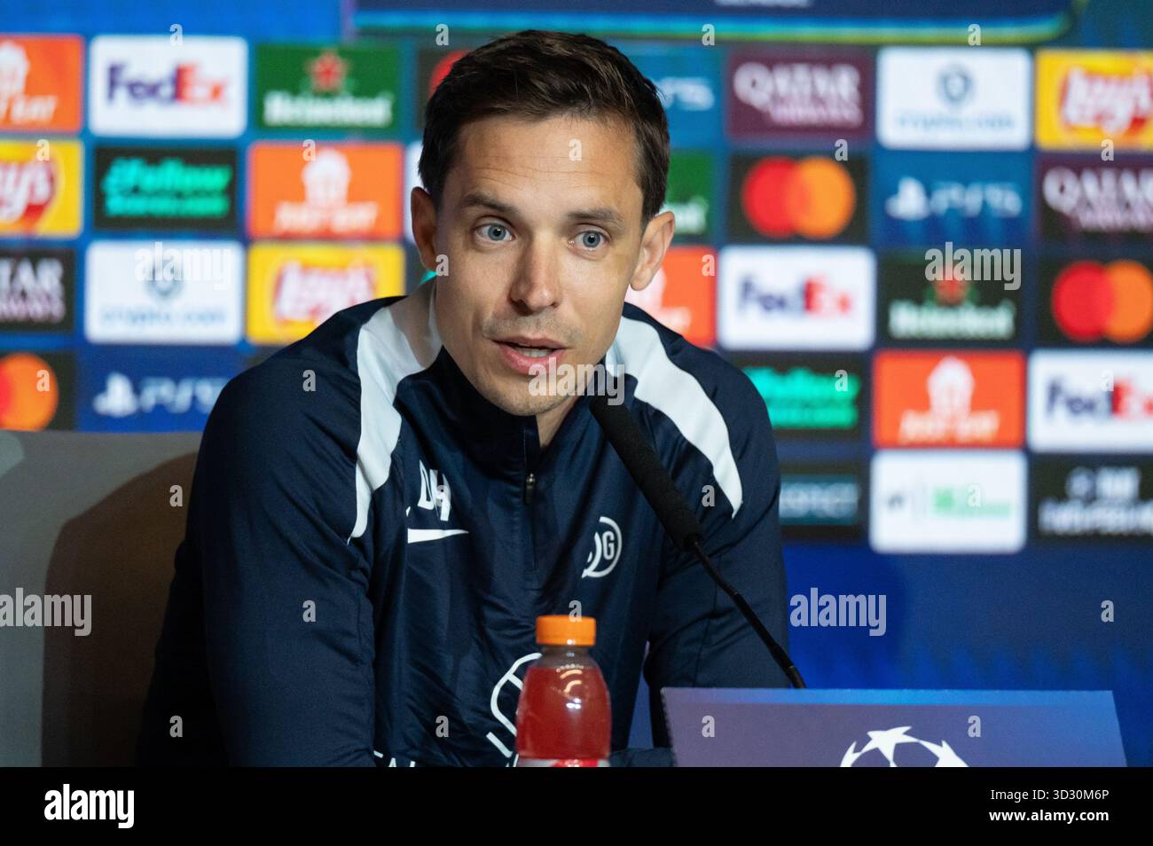 coach David Hubert of Union Saint-Gilloise during the pre-match press ...