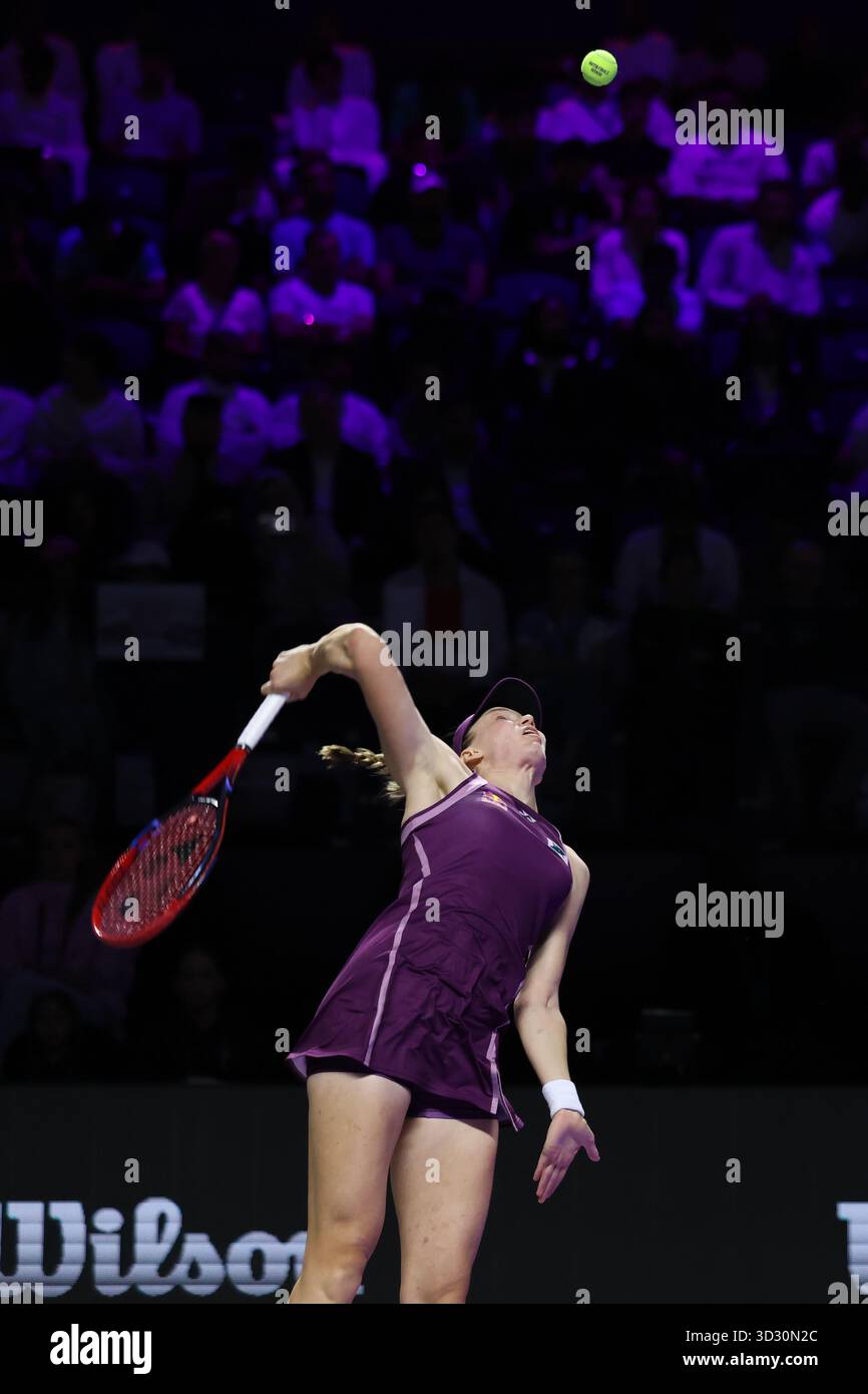 (251104) -- RIYADH, Nov. 4, 2025 (Xinhua) -- Elena Rybakina of ...