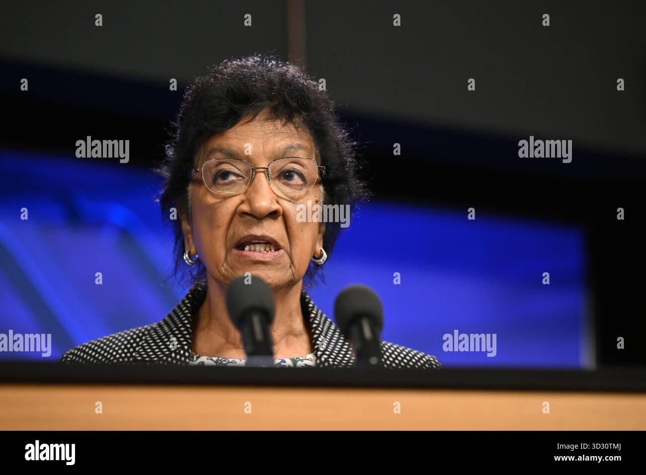 Judge Navi Pillay addresses the National Press Club in Canberra ...