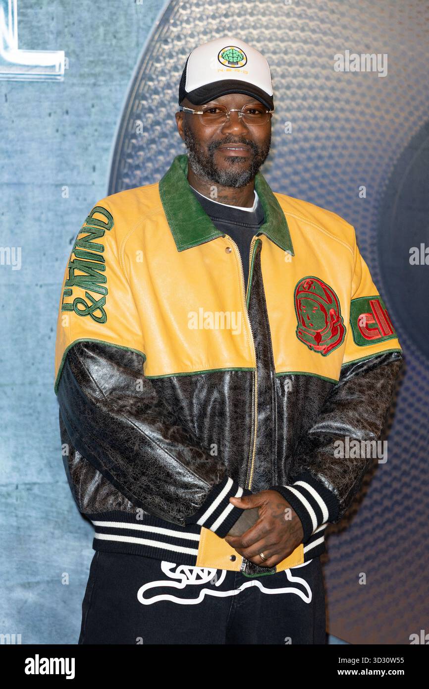 Djibril Cisse attending the Valide Saison 3 Premiere at the Grand Rex ...
