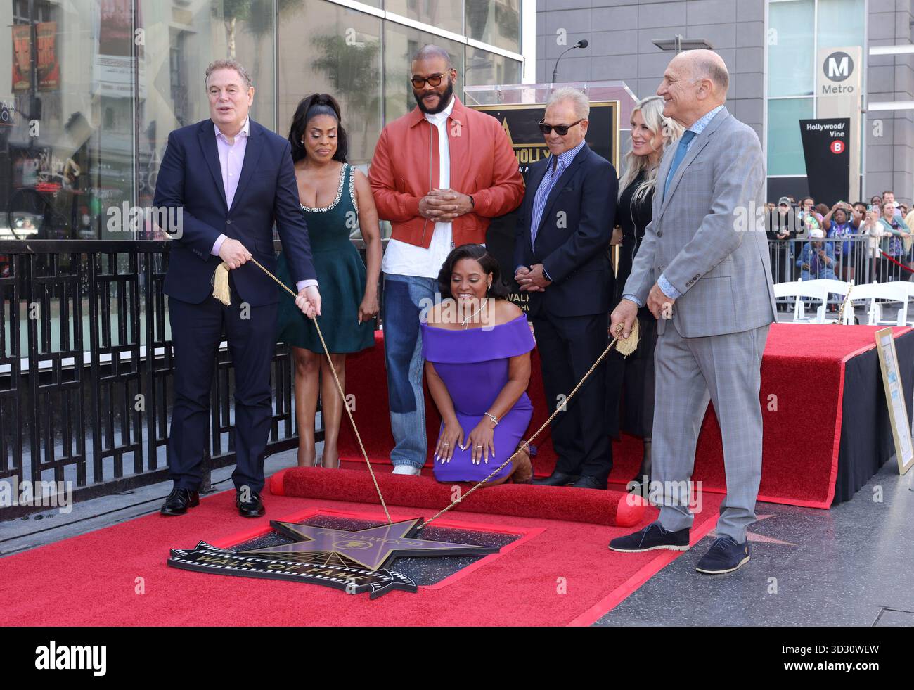 Niecy Nash, Tyler Perry, Sherri Shepherd, Ellen K, and Steve Nissen ...