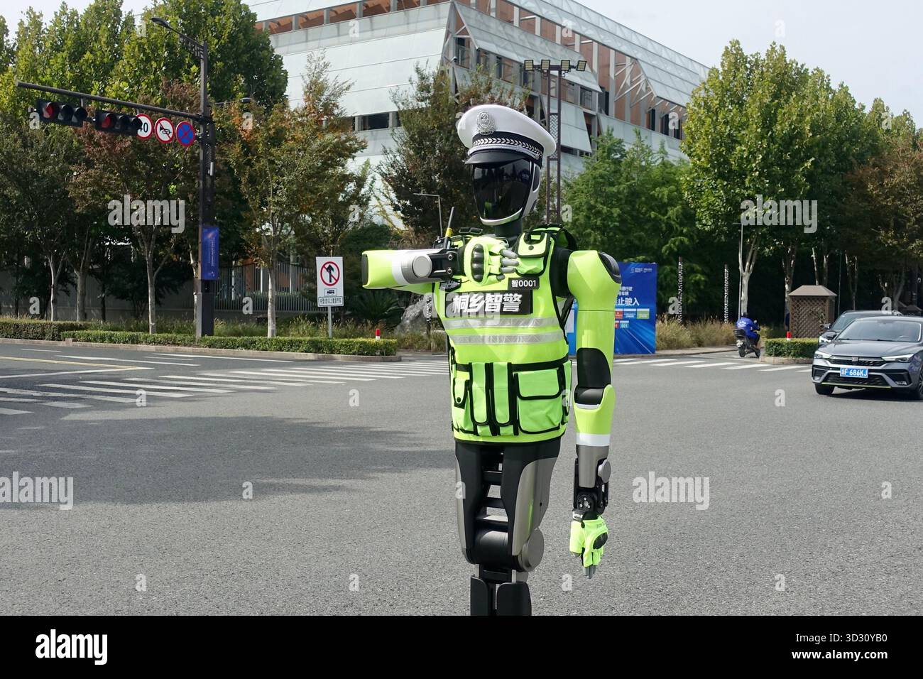 Wuzhen,China.3rd November 2025. The robotic "traffic officer" commenced ...
