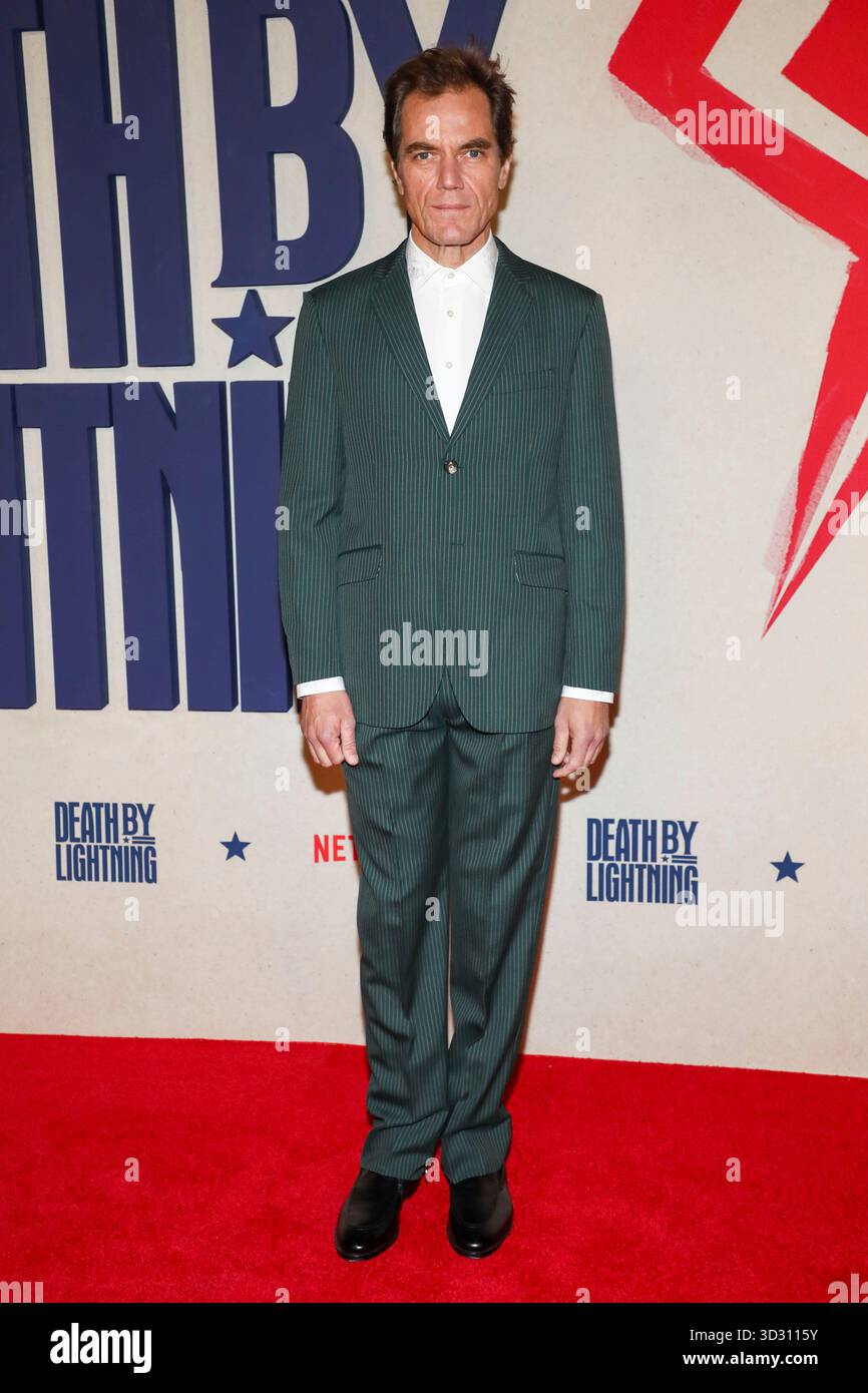 Actor Michael Shannon attends the Netflix premiere of "Death by ...