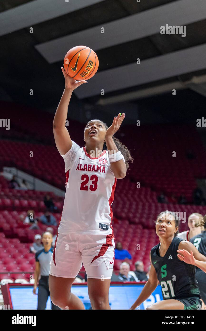 Alabama guard Jessica Timmons (23) gets loose for a shot against ...