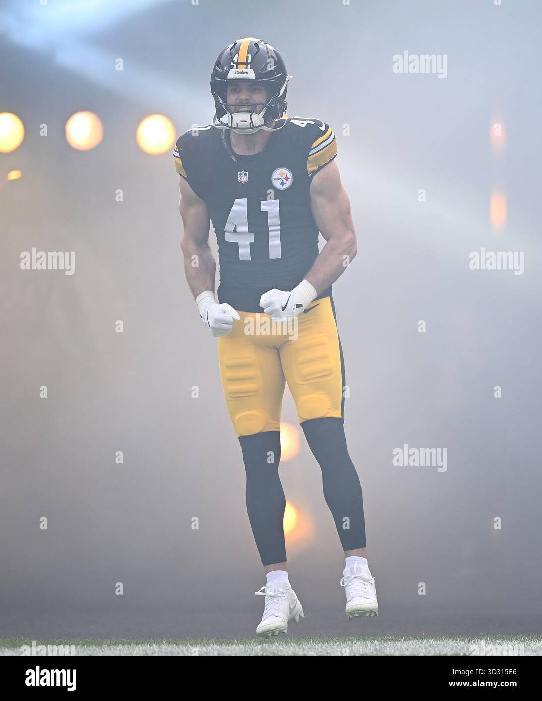 Pittsburgh Steelers linebacker Payton Wilson (41) is introduced before ...