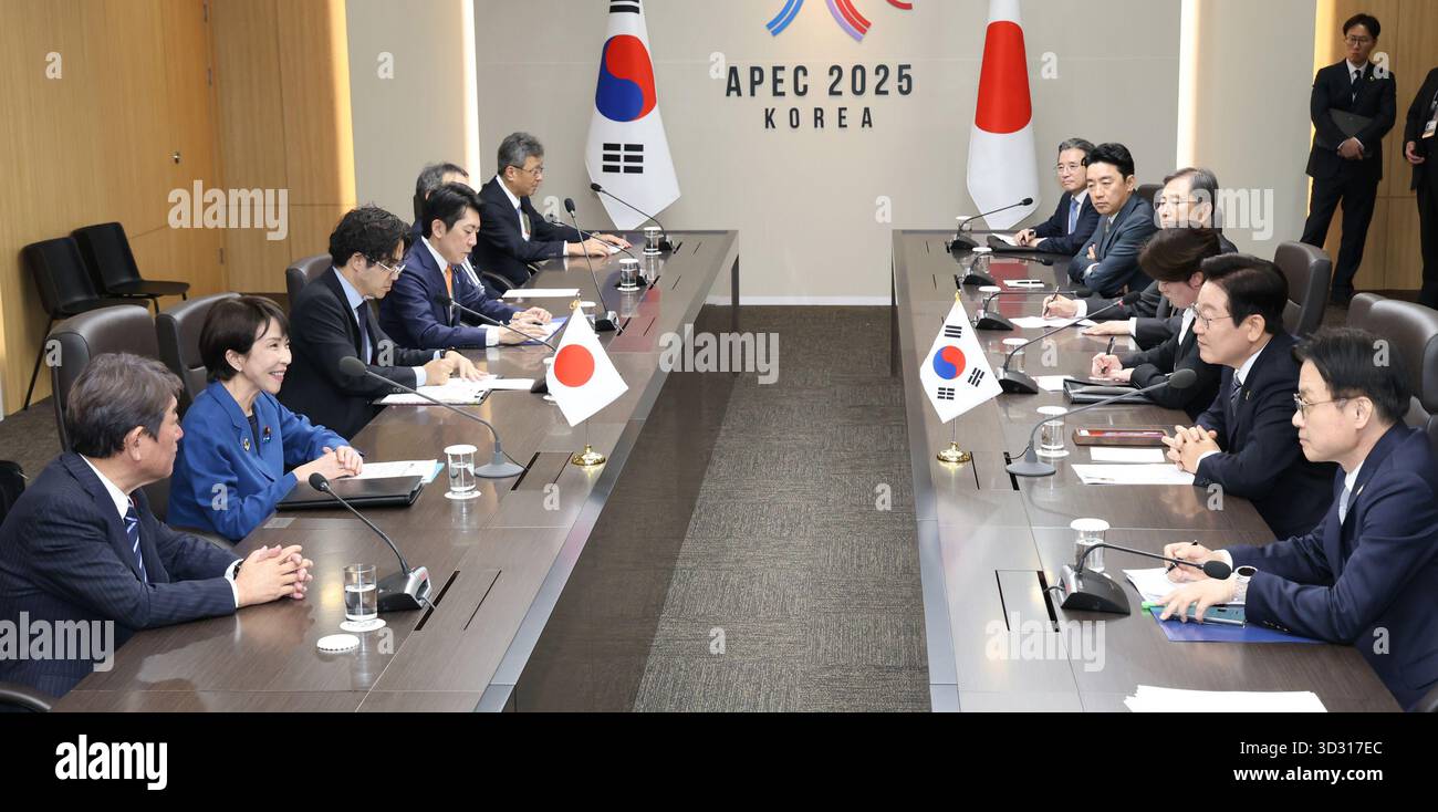 Japanese Prime Minister Sanae Takaichi (2nd from L) holds talks with ...