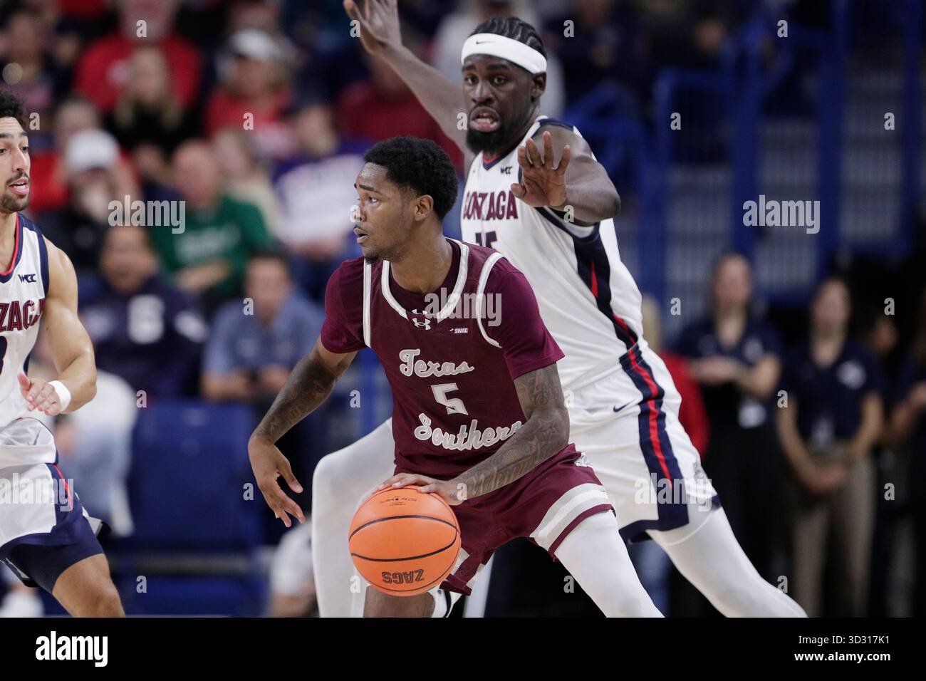 Texas Southern guard Jaylen Wysinger (5) controls the ball while ...