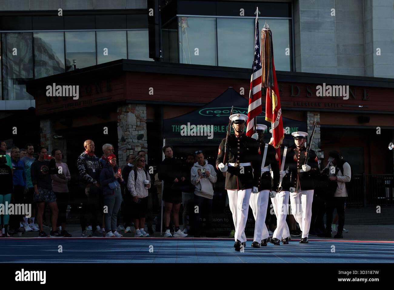The official United States Marine Corps Color Guard, Marine Barracks ...
