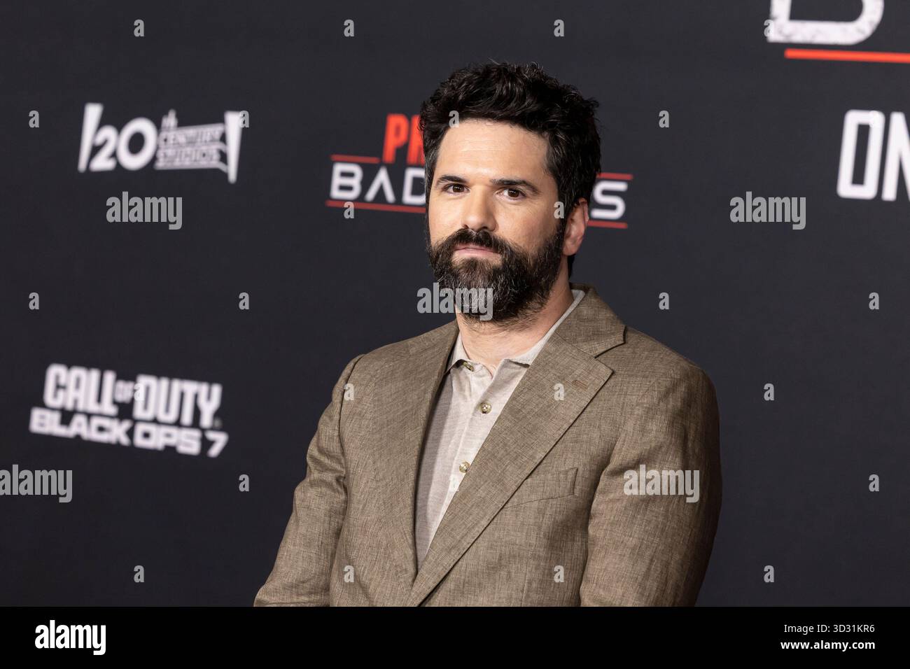 Dan Trachtenberg attends the arrivals of 20th Century Studios’ World ...