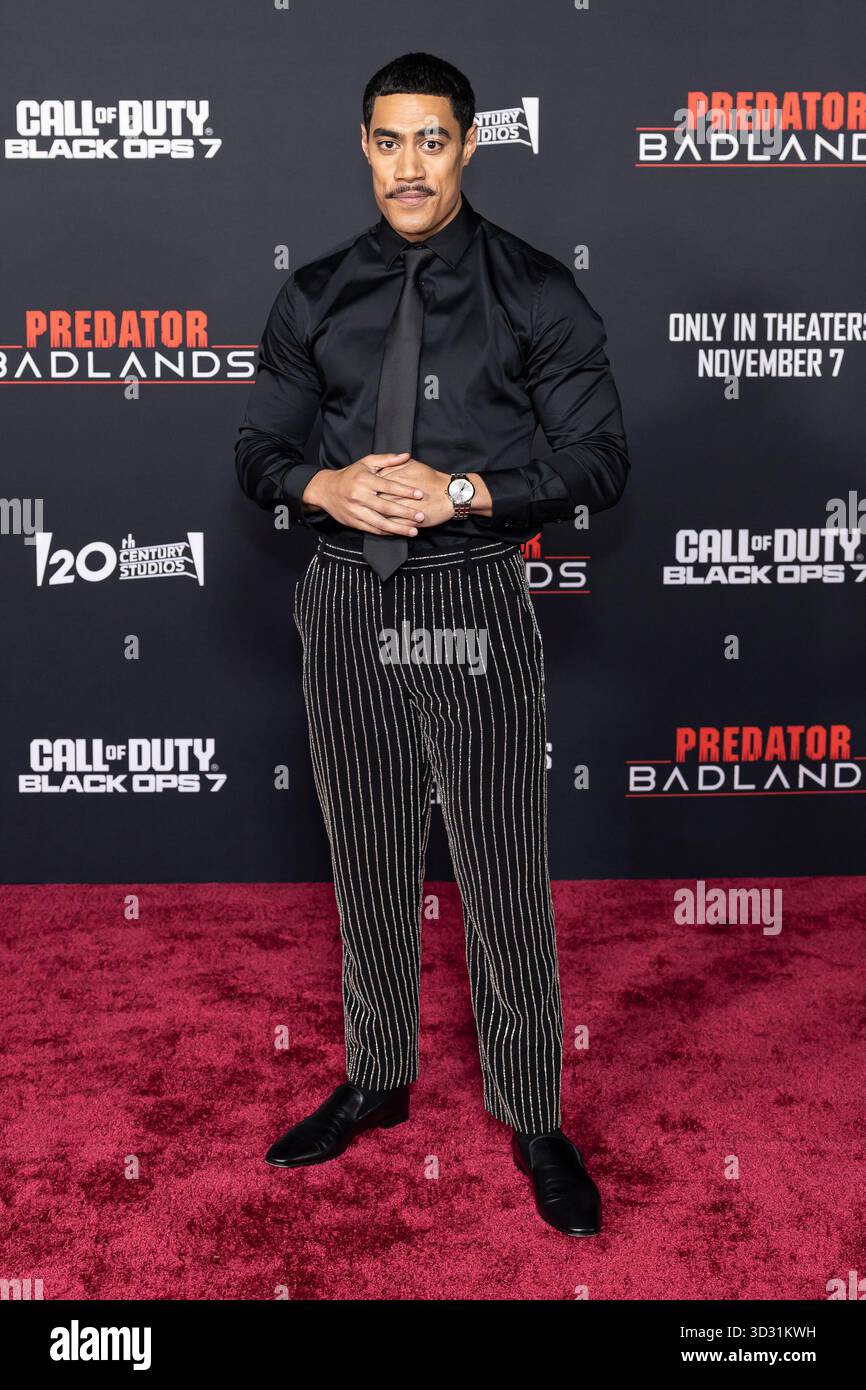 Dimitrius Schuster-Koloamatangi attends the arrivals of 20th Century ...