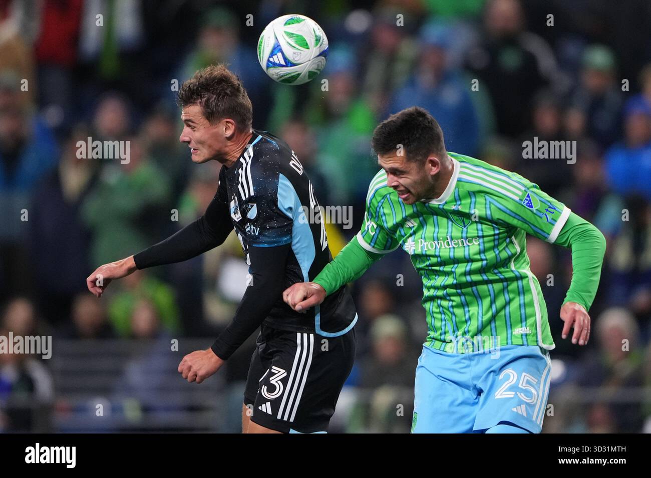 Minnesota United defender Morris Duggan (23) and Seattle Sounders ...