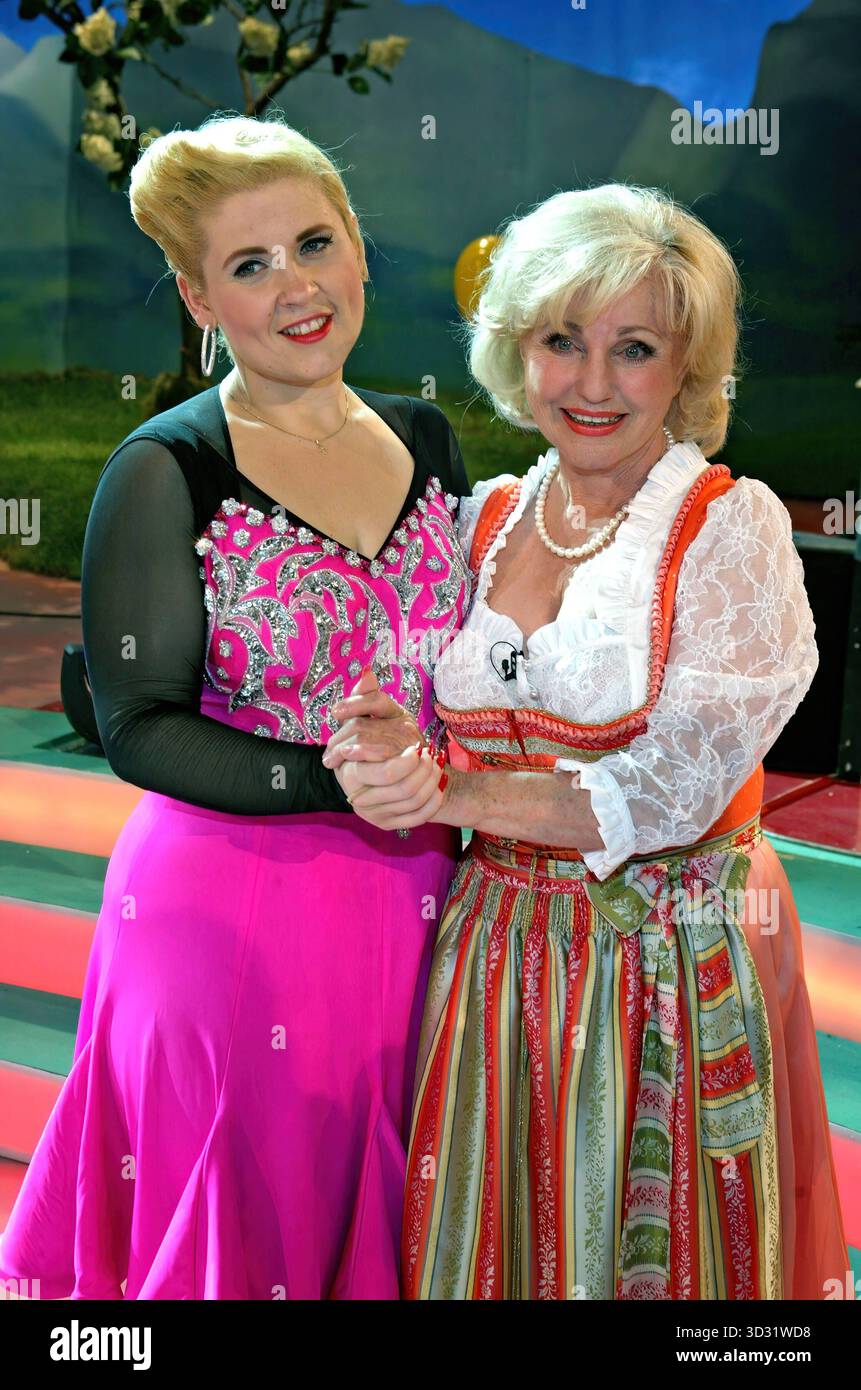 ARCHIV: Maite Kelly Sängerin Maite Kelly mit Margot Hellwig anläßlich ...
