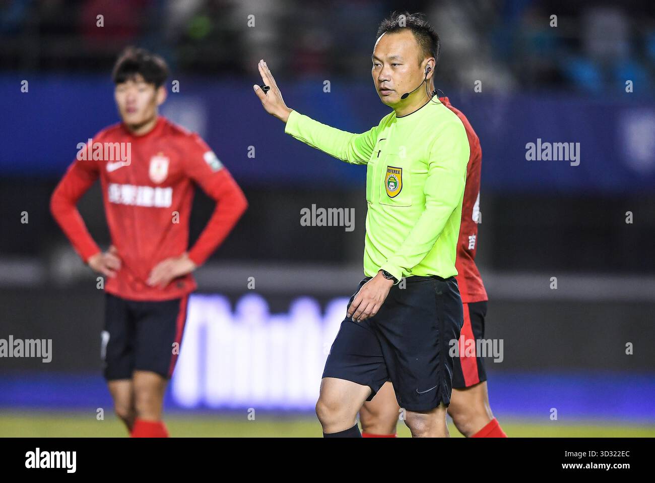Beijing Guoan Football Club defeated Changchun Yatai Football Club with ...