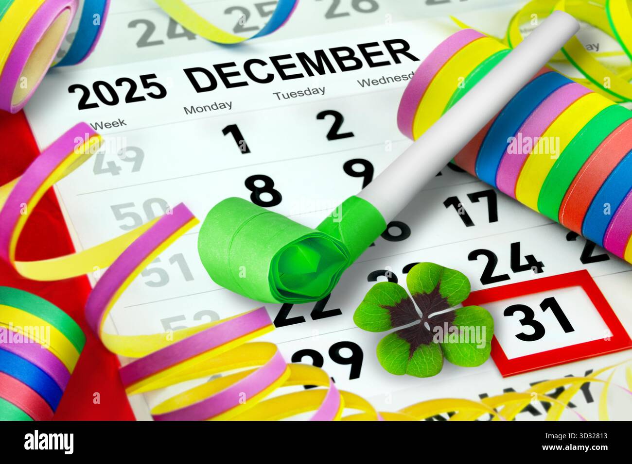 December 2025 january 2026 hi-res stock photography and images - Alamy