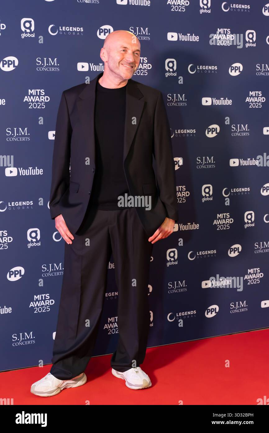 London, red carpet arrivals at the Music Trusts Awards. Pictured: Simon ...