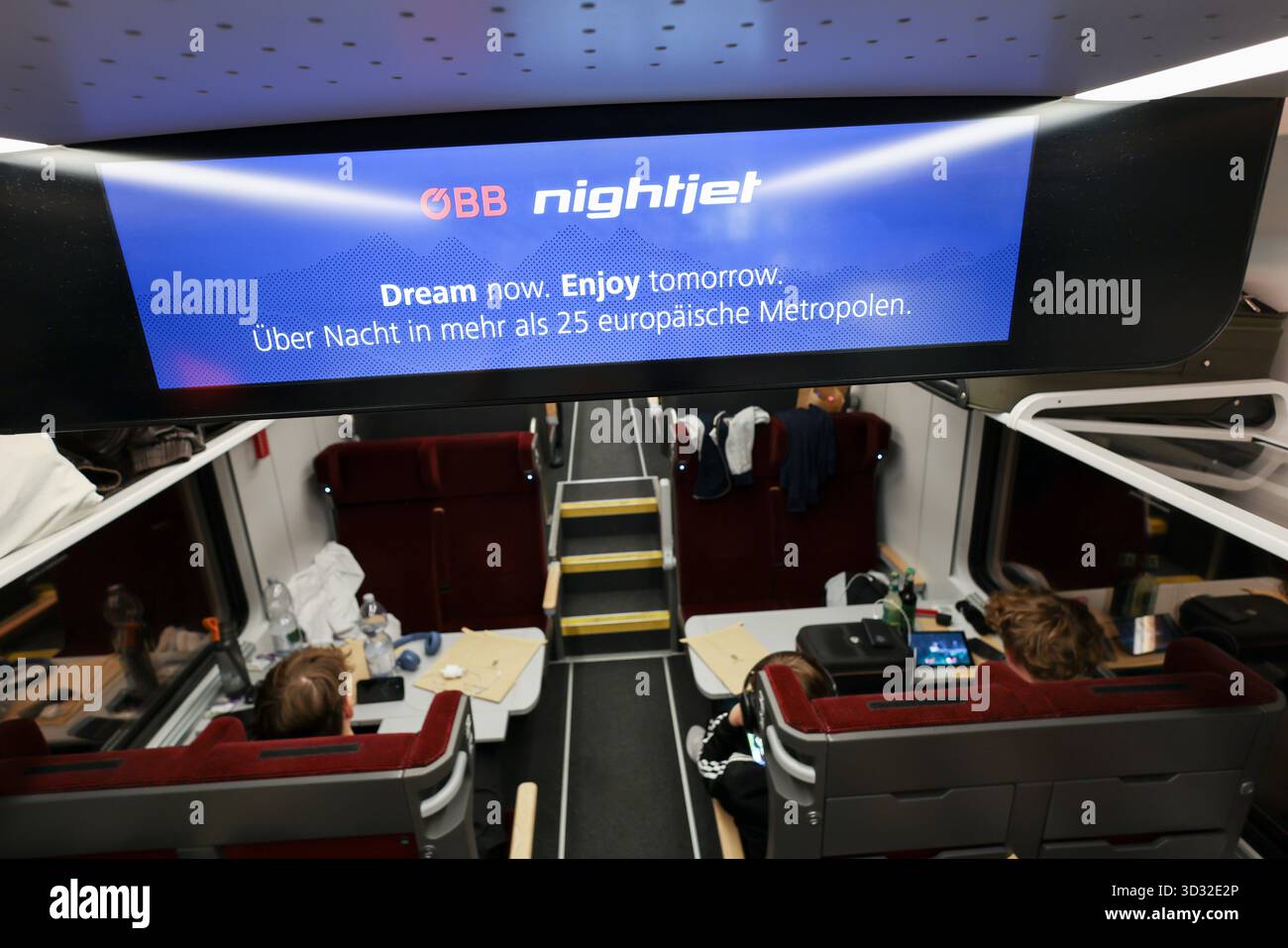 PRODUCTION - 02 September 2025, ---: View into a seating carriage with ...