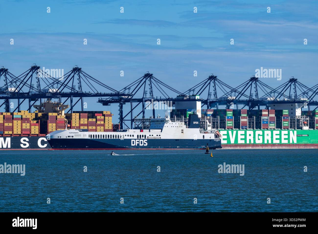 Container ship lorry ferry hi-res stock photography and images - Alamy