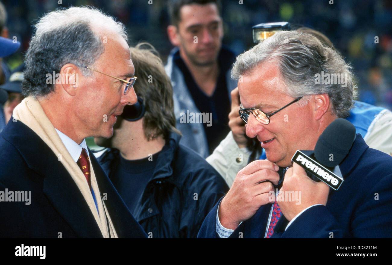 Franz beckenbauer and dr gerd niebaum hi-res stock photography and ...