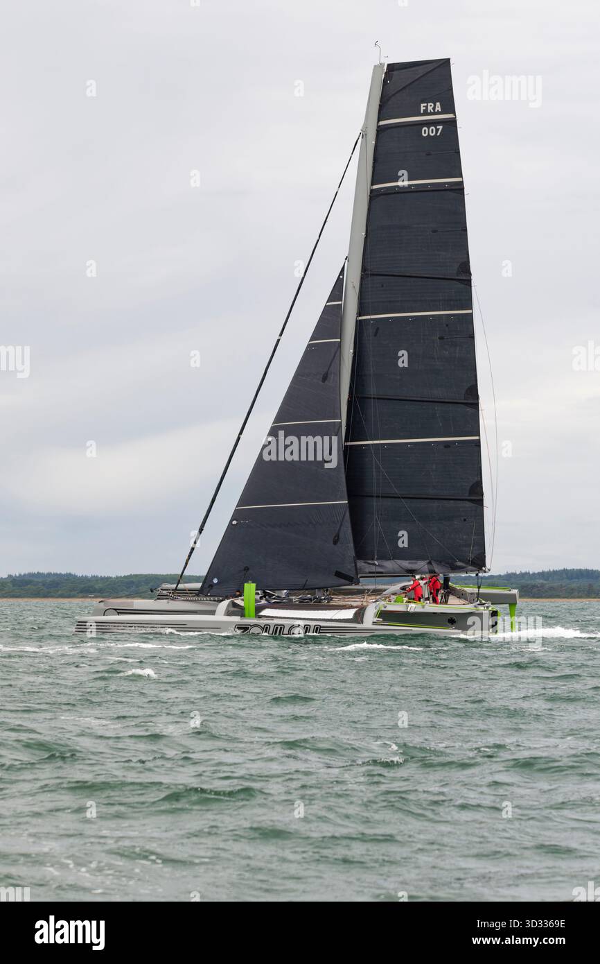 Zoulou a high performance MOD70 Racing Trimaran storming West along the ...