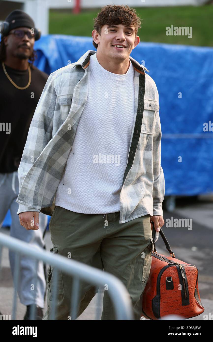 Buffalo Bills linebacker Joe Andreessen (44) arrives at the stadium ...