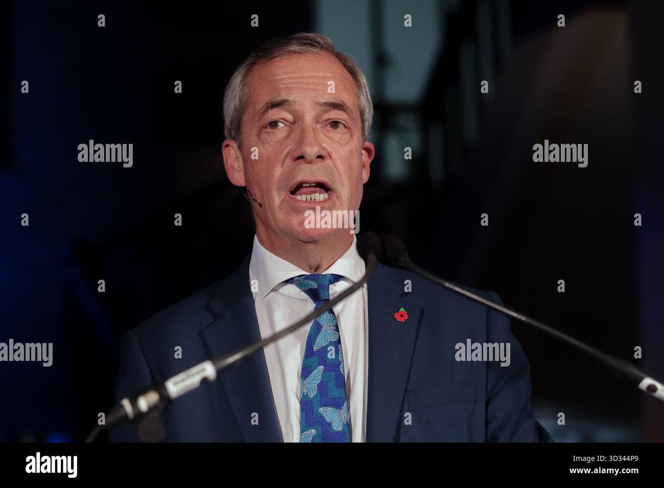 November 2025 budget hi-res stock photography and images - Alamy