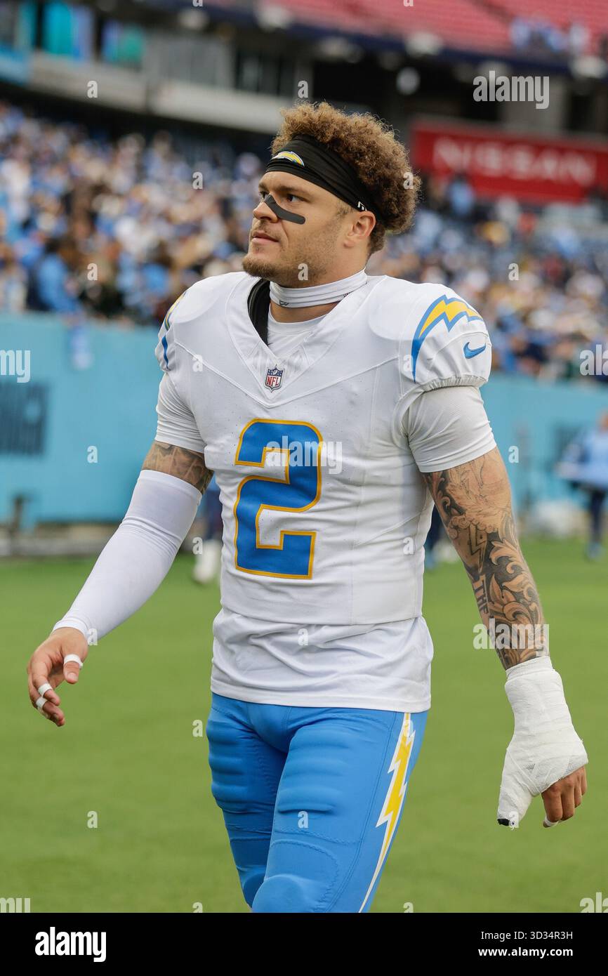 Los Angeles Chargers defensive back Elijah Molden (2) walks to the ...