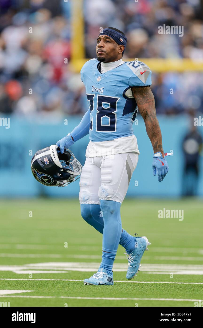 Tennessee Titans safety Quandre Diggs (28) during a timeout in the ...