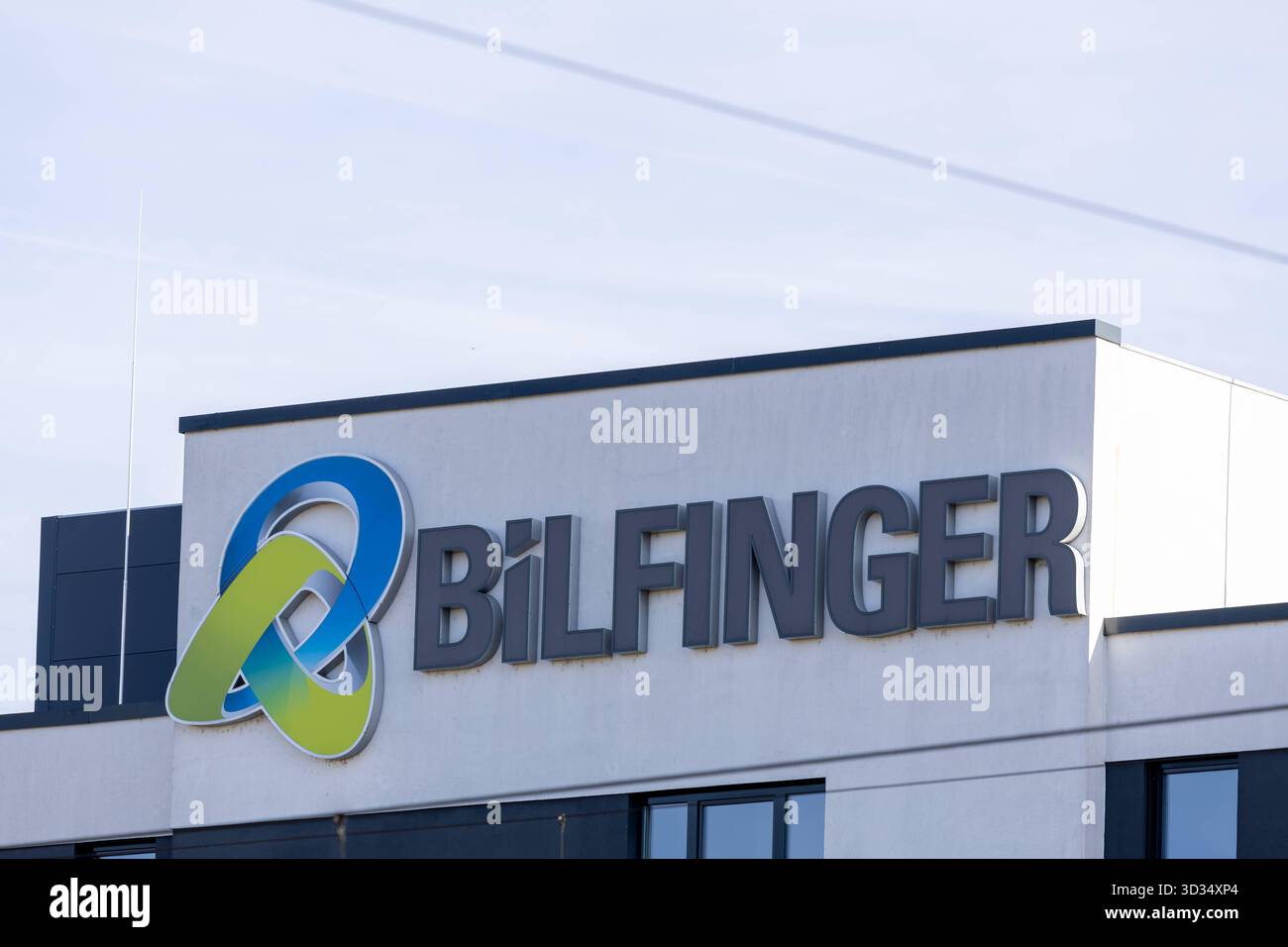 Firmenschild an der Zentrale des Mannheimer Unternehmens Bilfinger SE *** Company sign at the ...