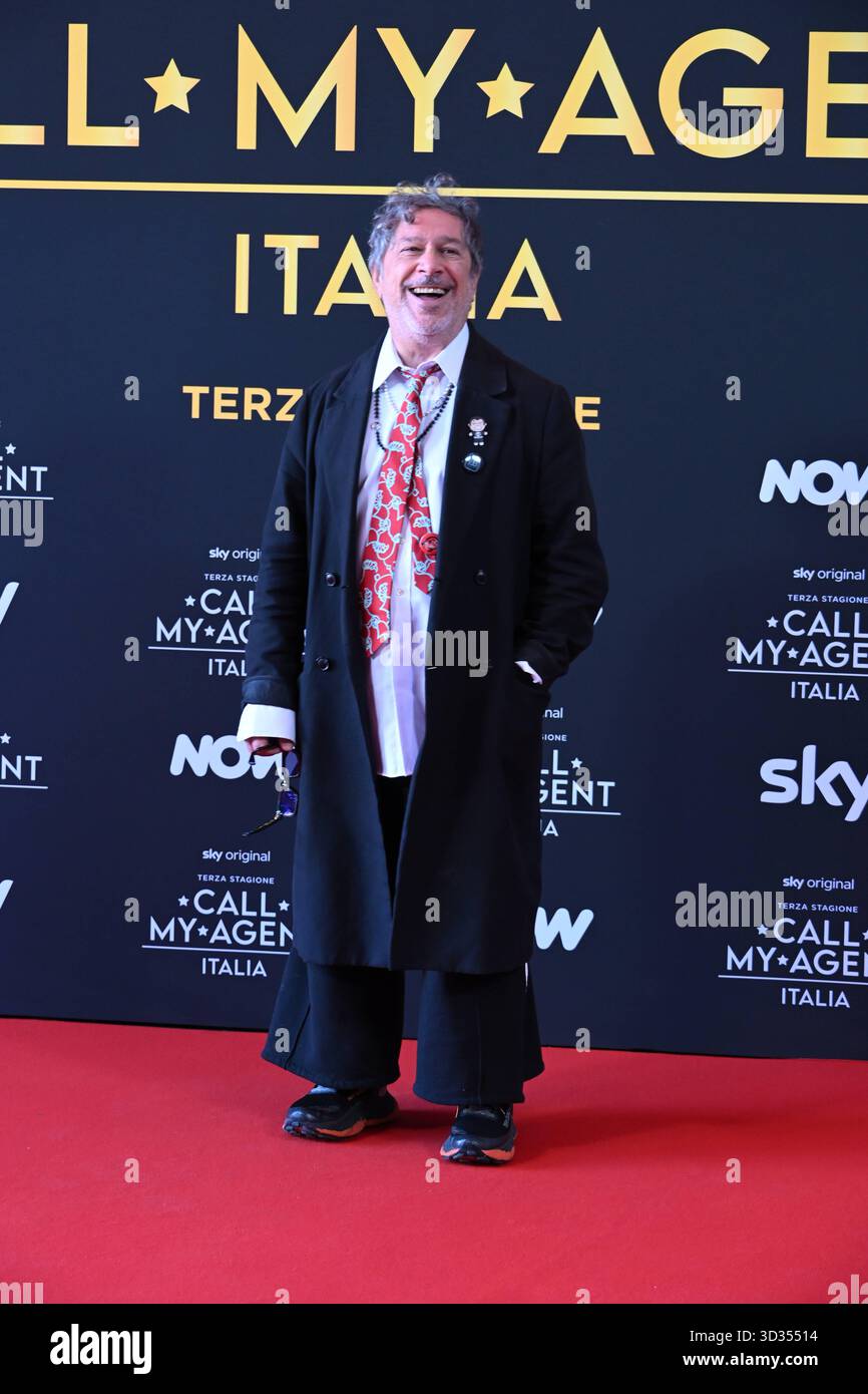 Rome: Cinema Moderno. Photocall for the TV series "Call My Agent ...