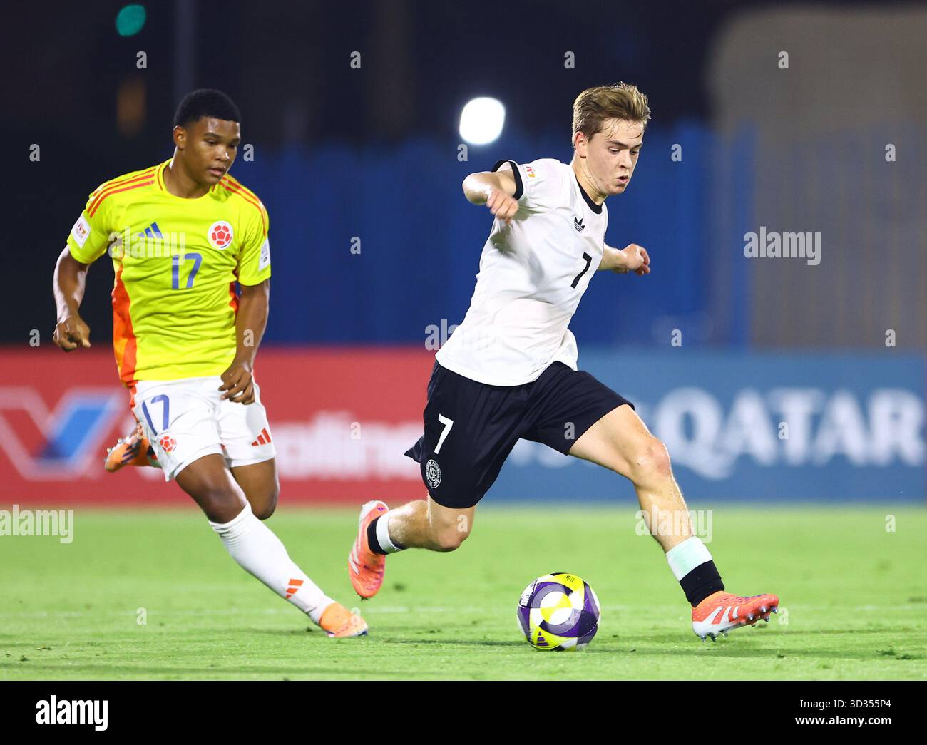 from left: Jose Escorcia, Benjamin Ley (Germany) Doha, November 4, 2025 ...