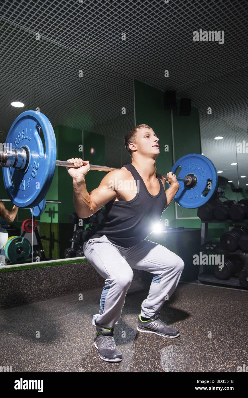 Portrait squats one male hi-res stock photography and images - Alamy