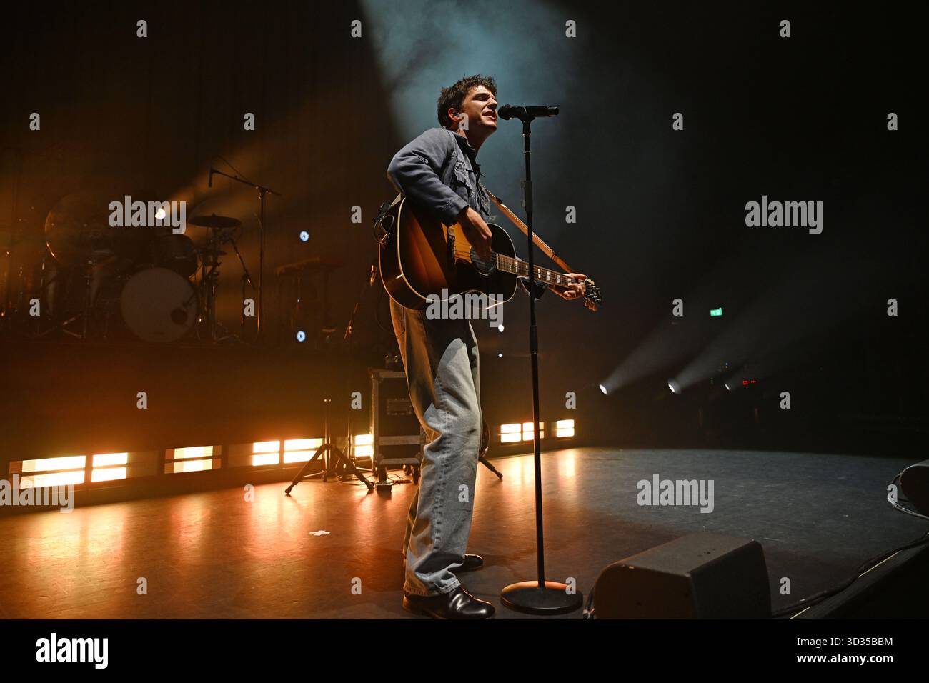 LONDON, ENGLAND - NOVEMBER 03: Role Model (Tucker Pillsbury) performing ...