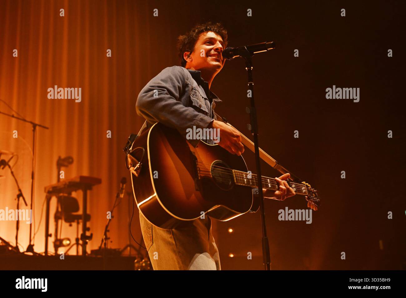 LONDON, ENGLAND - NOVEMBER 03: Role Model (Tucker Pillsbury) performing ...