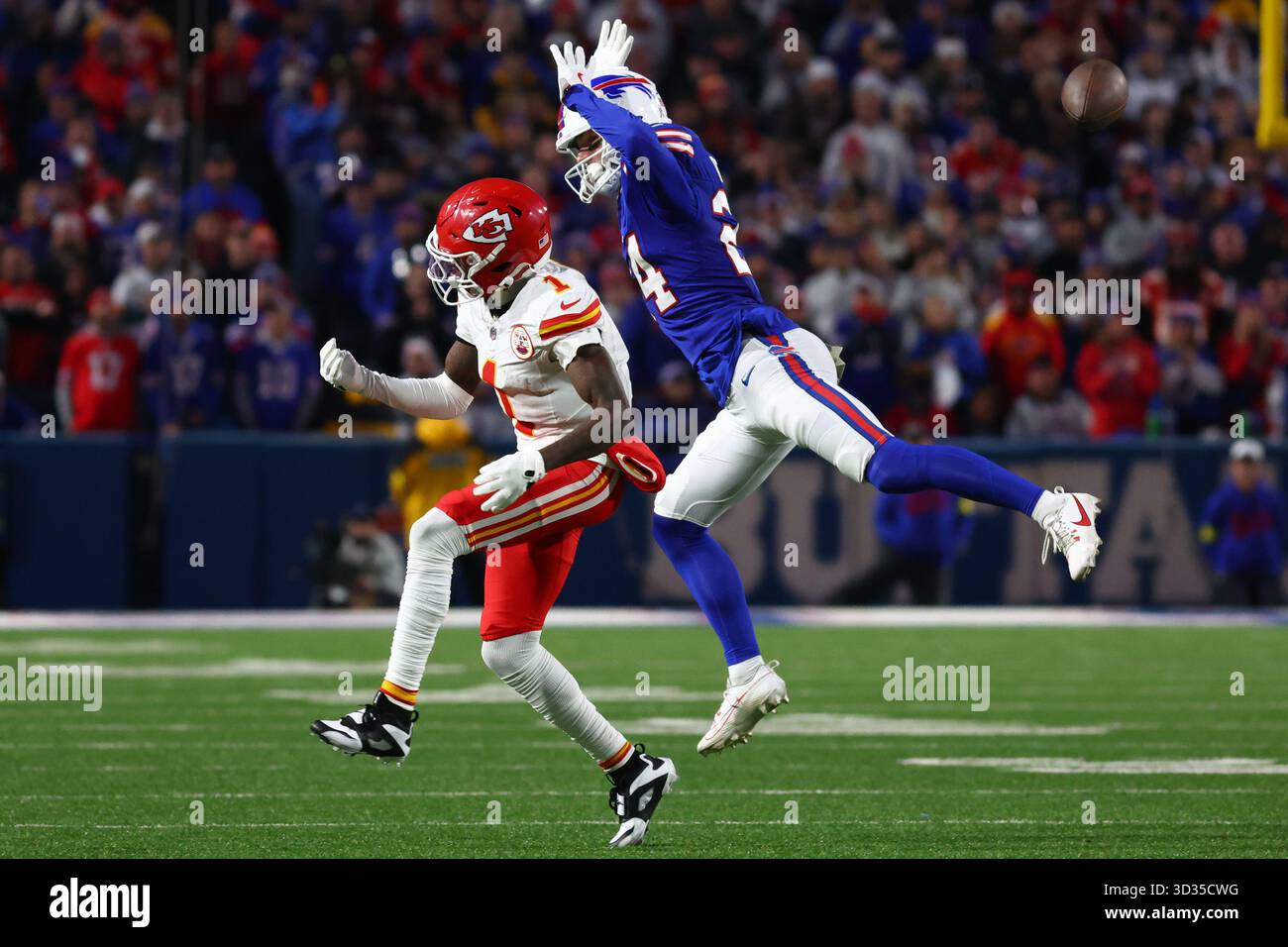 Kansas City Chiefs wide receiver Xavier Worthy (1) is covered by ...