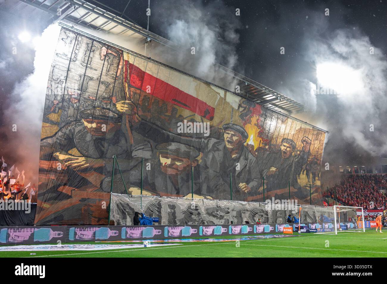 Widzew ?ód? fans hi-res stock photography and images - Alamy