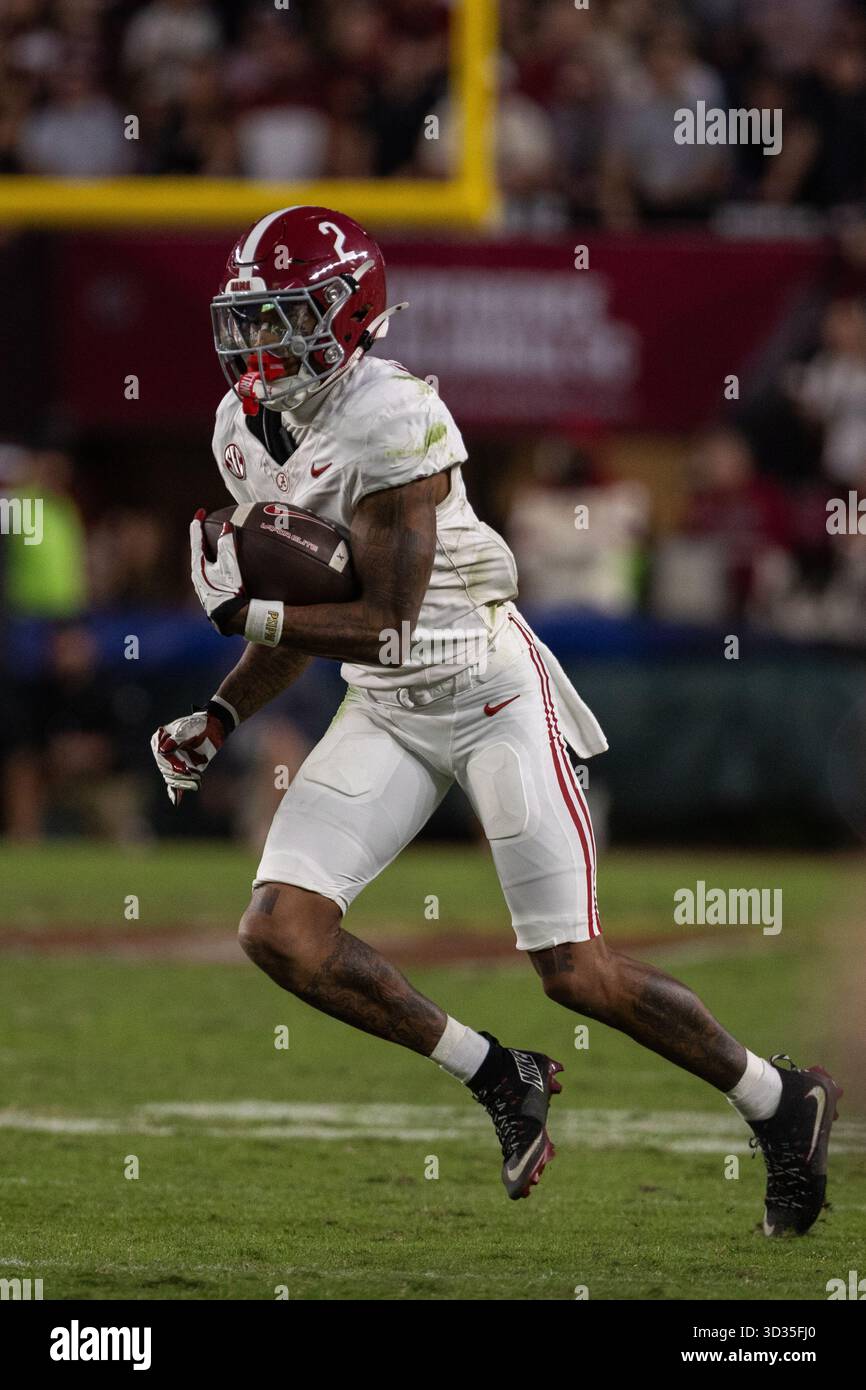 Alabama wide receiver Ryan Williams (2) runs with the ball during the ...