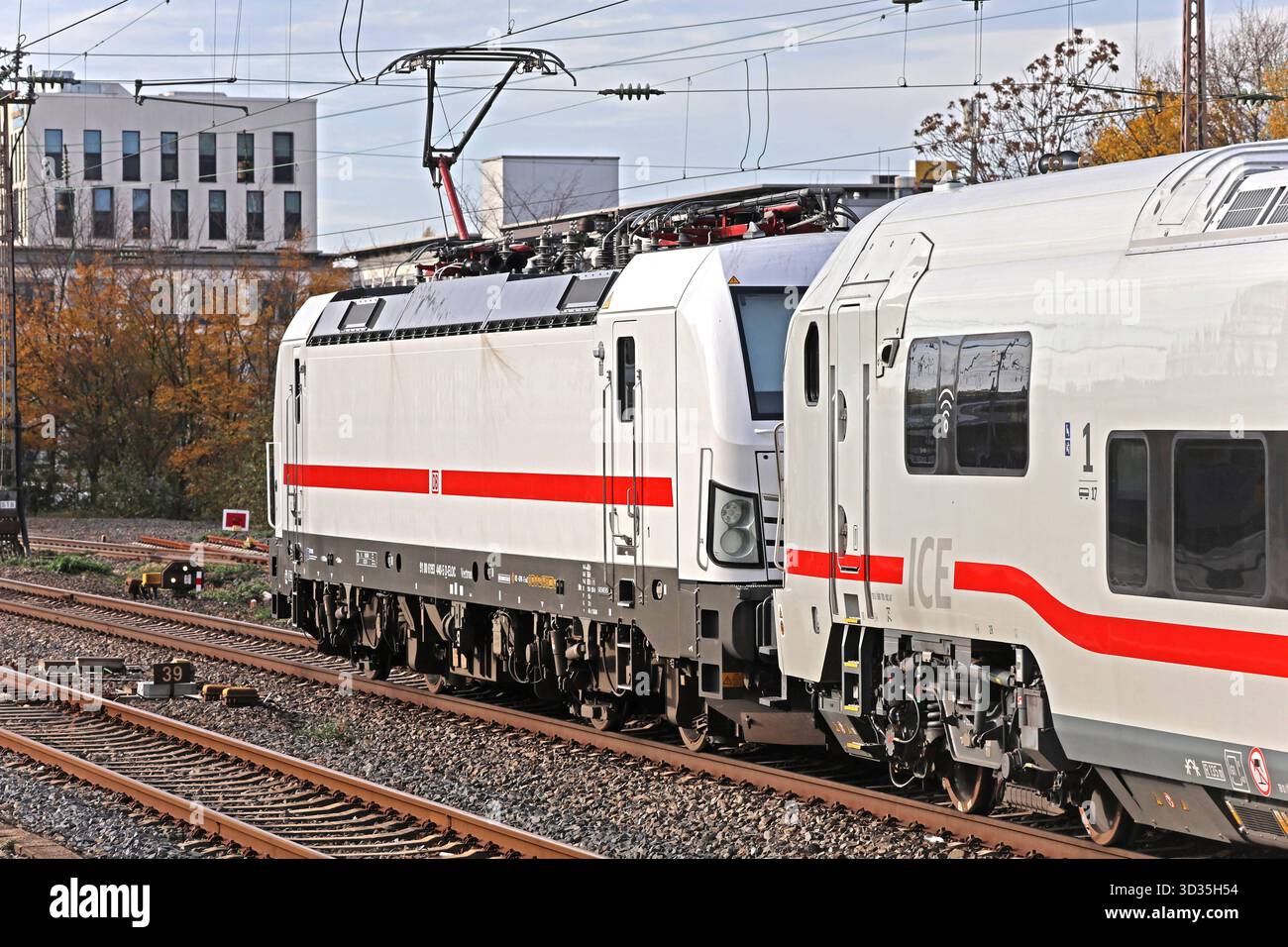 Probefahrt des ICE-L Der ICE-L, auch als Talgo bekannt, wurde bei einer ...