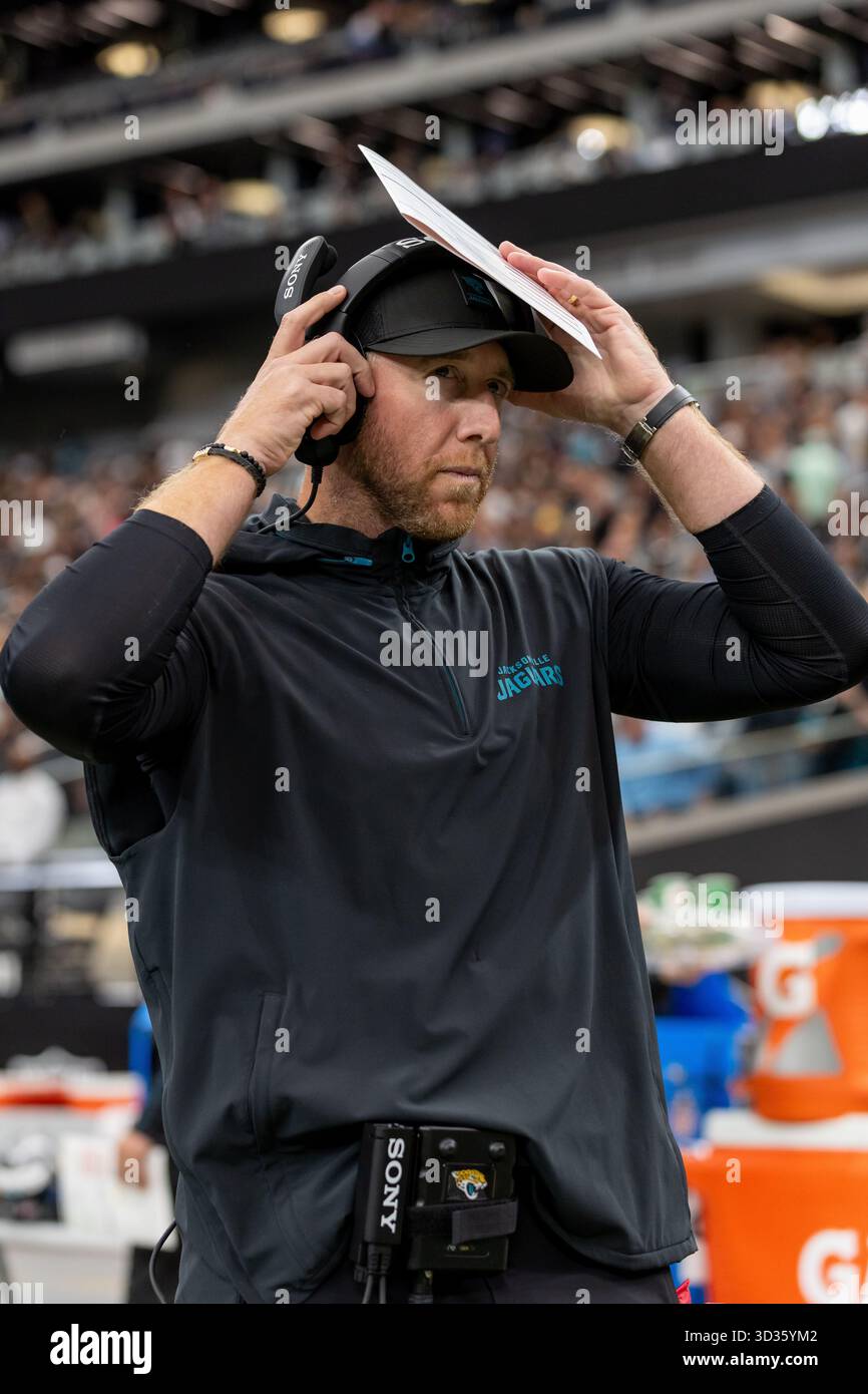 Jacksonville Jaguars head coach Liam Coen coaches against the Las Vegas ...
