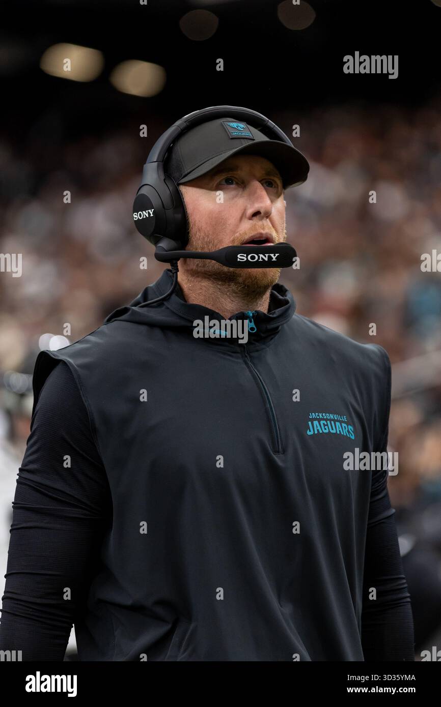 Jacksonville Jaguars head coach Liam Coen coaches against the Las Vegas ...