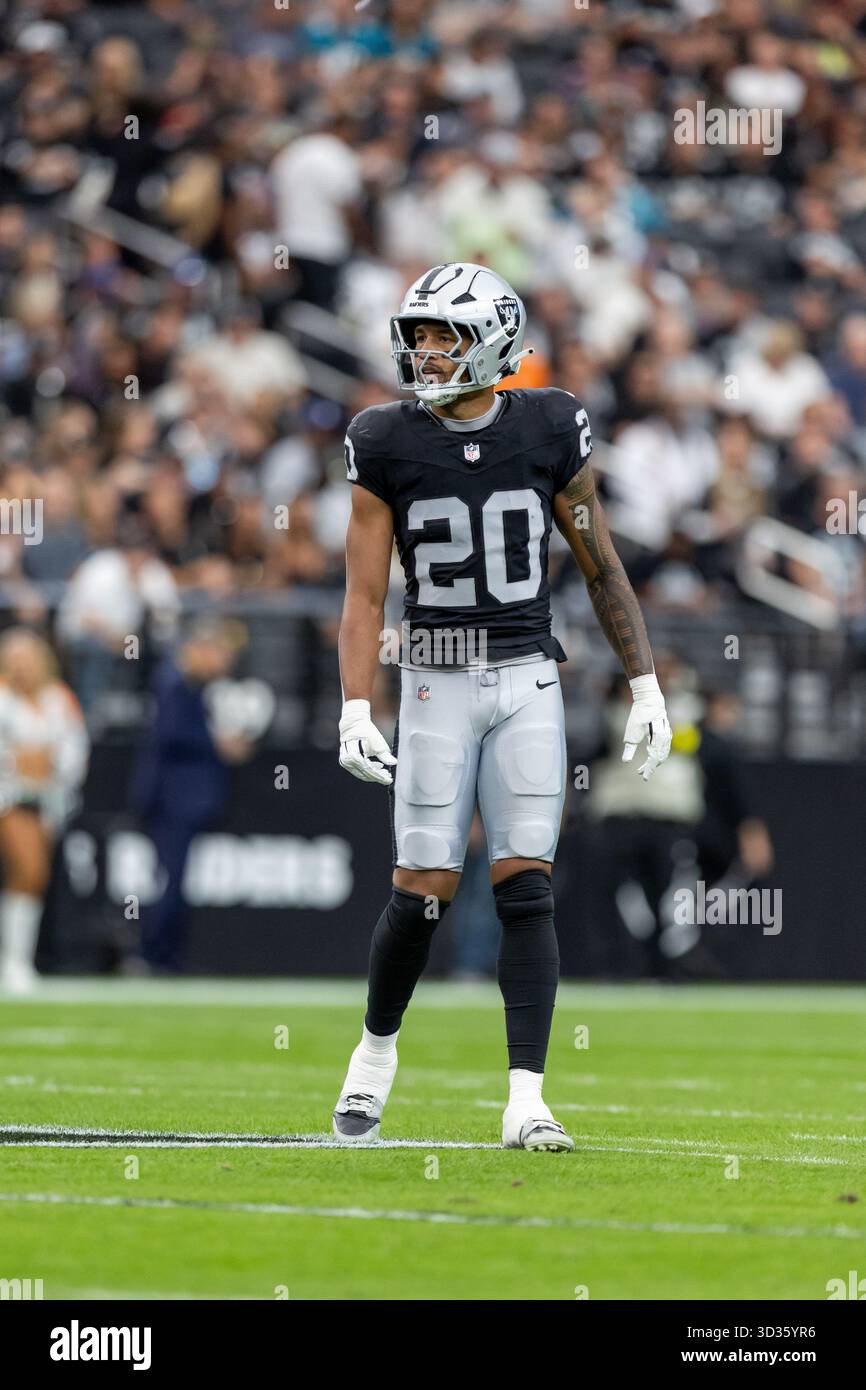 Las Vegas Raiders safety Isaiah Pola-Mao (20) against the Jacksonville Jaguars in an NFL ...