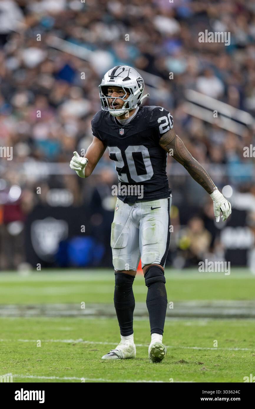 Las Vegas Raiders safety Isaiah Pola-Mao (20) against the Jacksonville ...