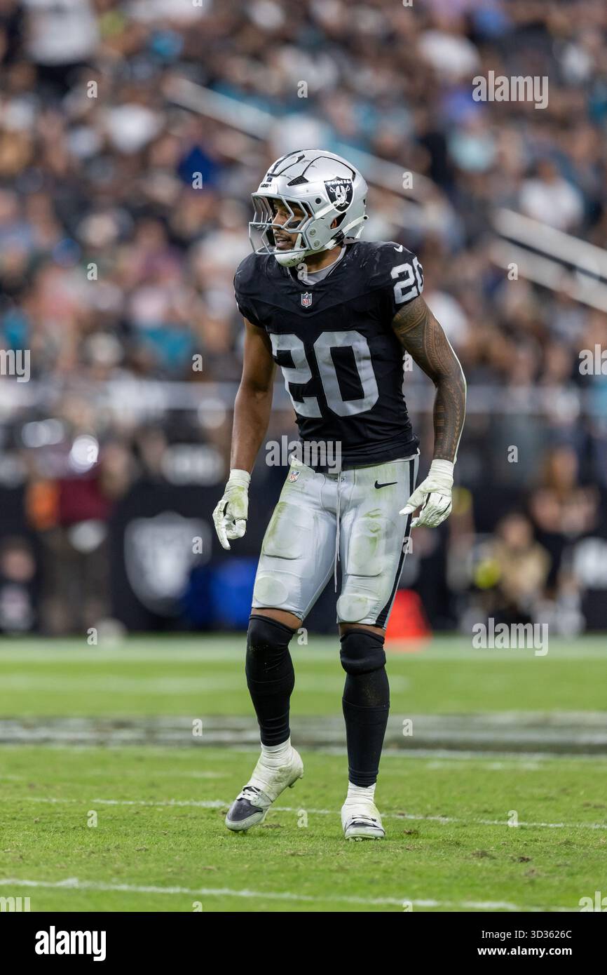 Las Vegas Raiders safety Isaiah Pola-Mao (20) against the Jacksonville ...