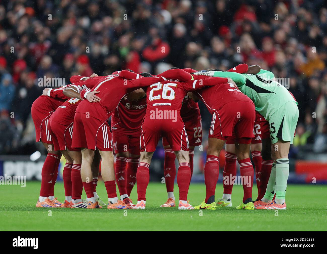 Real madrid 2025 team hi-res stock photography and images - Alamy