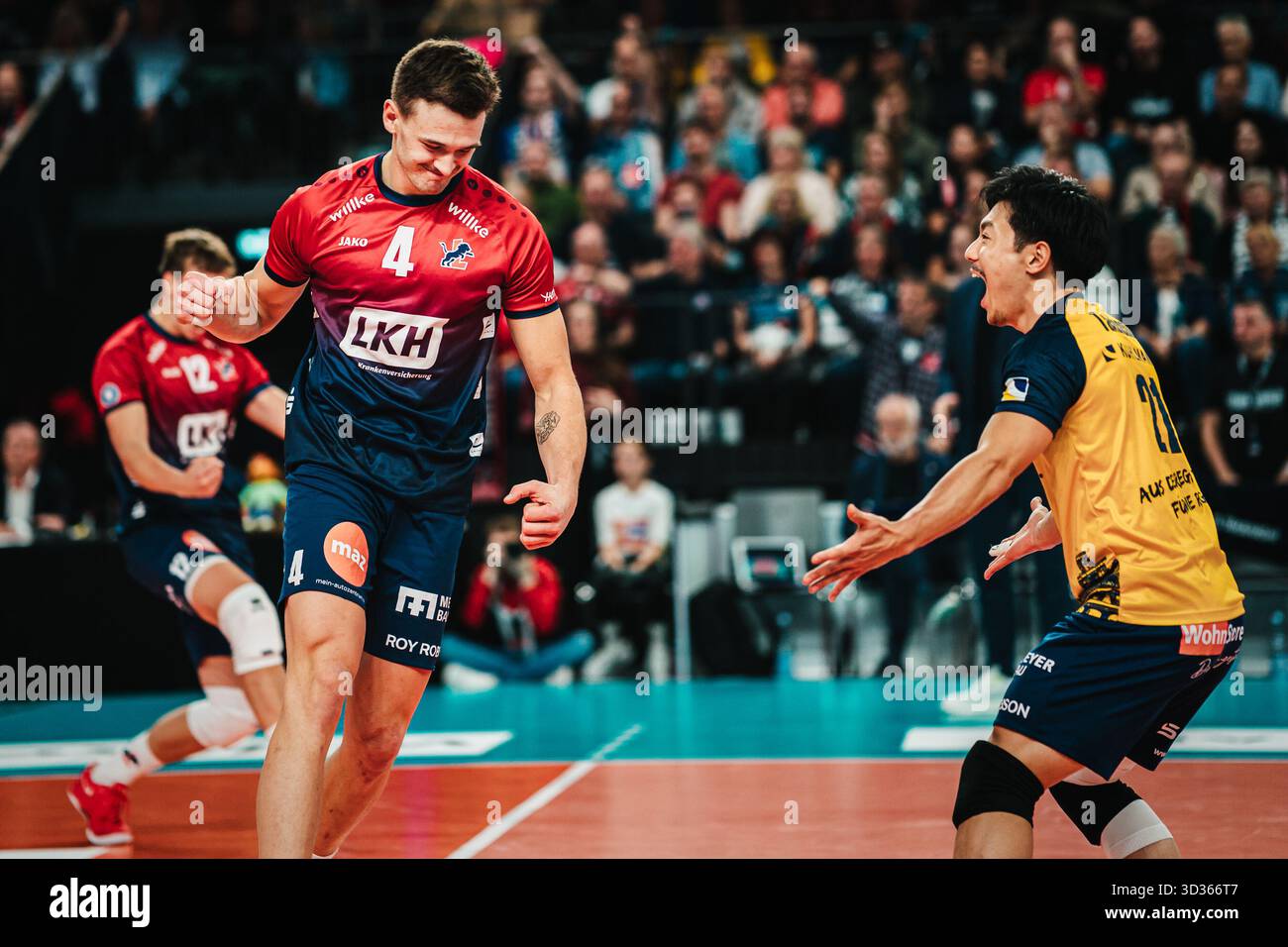 Christopher Byam (SVG Lüneburg, 4) freut sich; Volleyball Bundesliga ...
