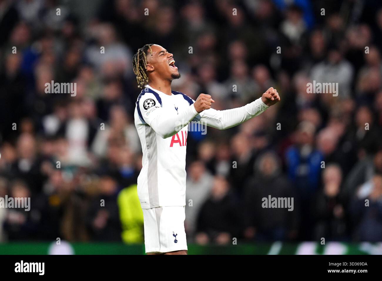 Tottenham Hotspur's Wilson Odobert celebrates scoring their side's ...
