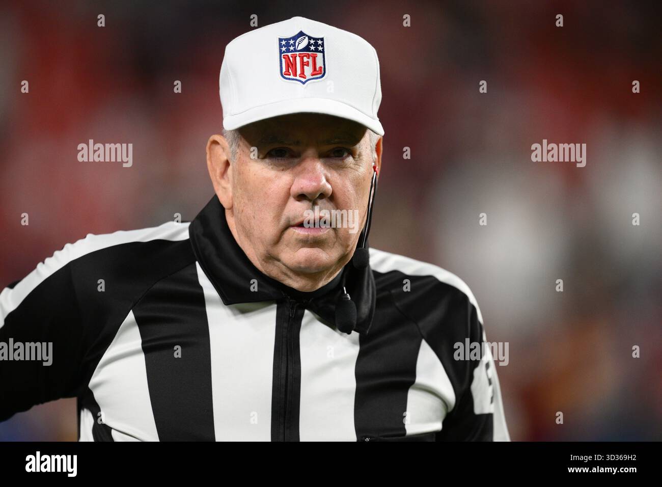 NFL referee Bill Vinovich (52) before an NFL football game between the ...